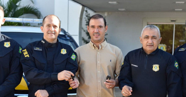 AF | Atuação Parlamentar | Deputado federal Vicentinho Júnior entrega ...